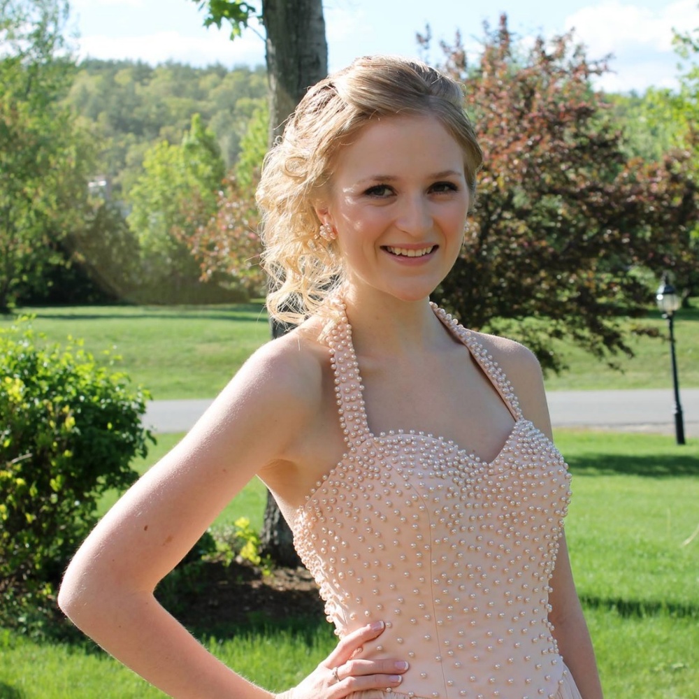 Light Pink Pearl Prom Dress - Gem